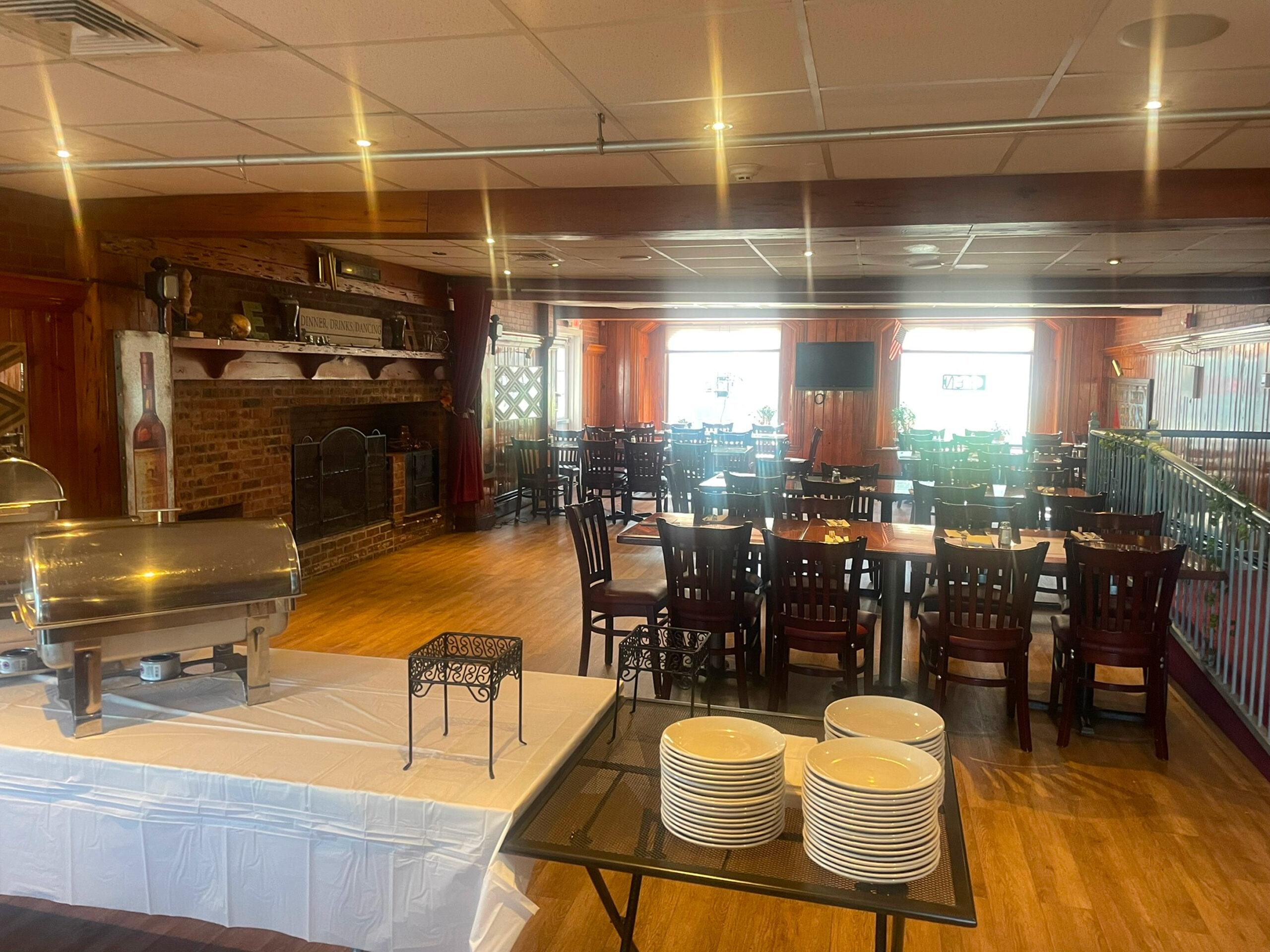 Parties & Catering - The Emerson Hotel Restaurant
